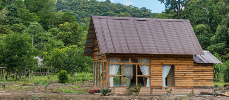 The Advantages of Living in a Portable Farm House
